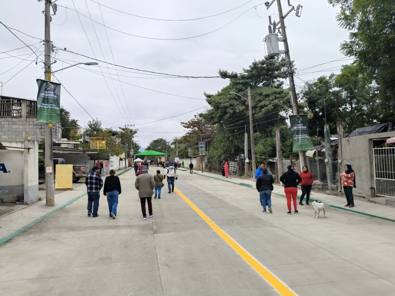 Inauguran Gallardo y Medina pavimentación histórica en la calle Camino ...